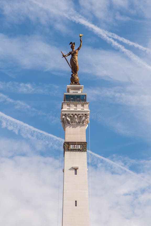 Lady Victory Statue at Monument Circle Editorial Photo - Image of ...