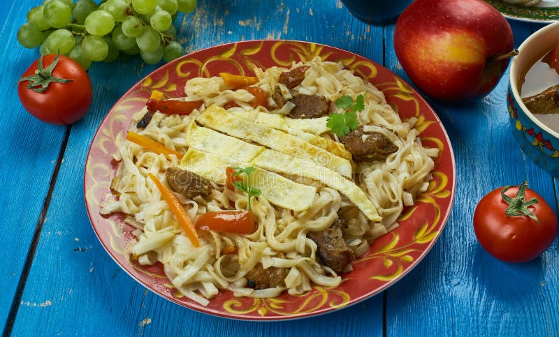 Lagmon De Qovurma Do Uzbeque Imagem de Stock - Imagem de vegetais, alto ...