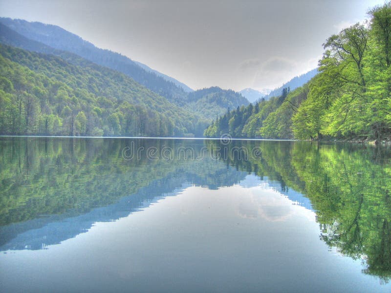 Lago imagen de archivo. Imagen de calma, lago, agua, hierbas - 1127271