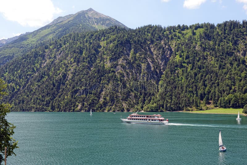 Lago Achensee a Tirol in Austria Fotografia Editoriale - Immagine di ...