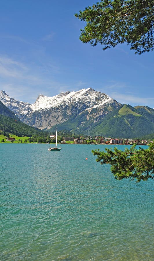 Pertisau, Lago Achensee, Tirolo, Austria Immagine Stock - Immagine di ...