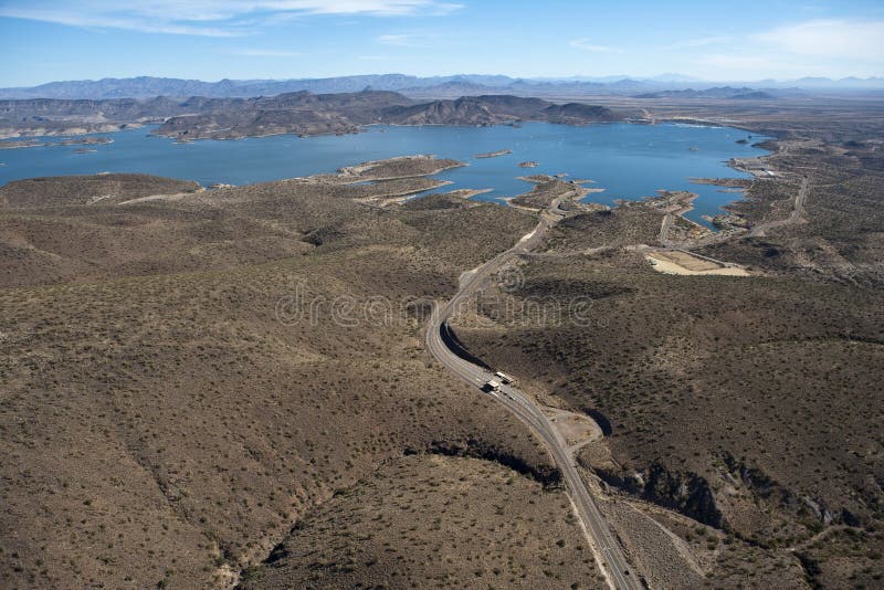Lago Agradable, Arizona Una Zona De Recreo Popular Al Noroeste De ...