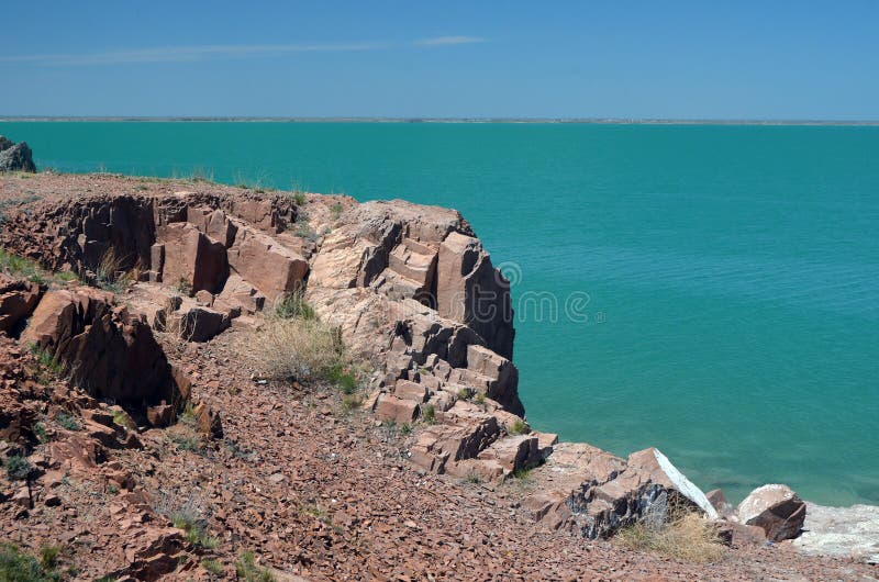 Lago Balkhash, Kazajistán Central Foto de archivo - Imagen de océano ...
