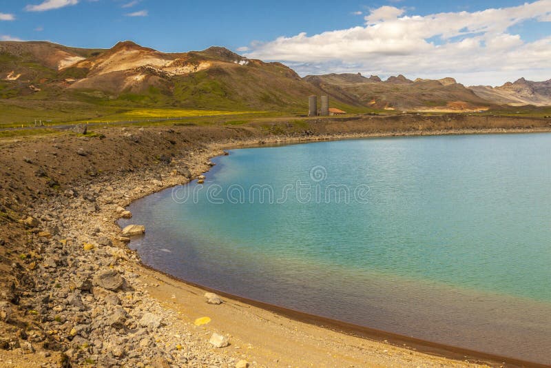 Lago Blu Di Bellezza - Kleifarvatn, Islanda. Fotografia Stock ...