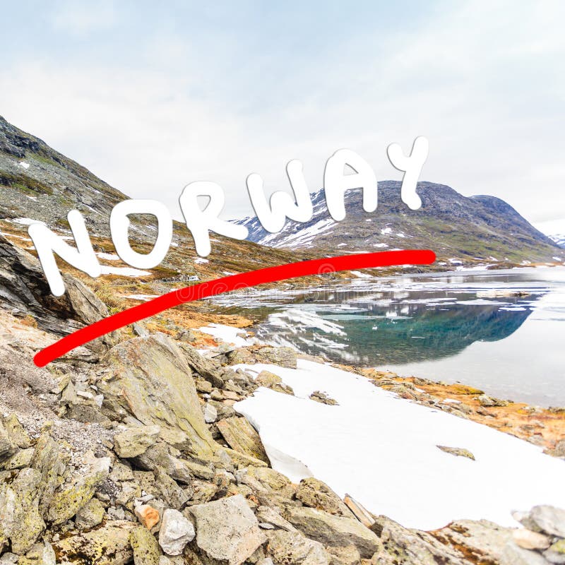 Lago Djupvatnet, Noruega foto de archivo. Imagen de fiordo - 93125764