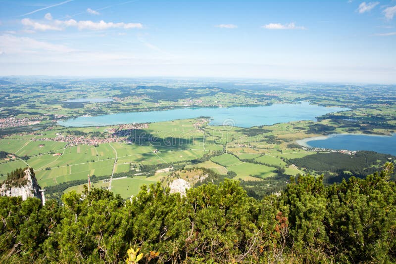 Lago Forggensee imagen de archivo. Imagen de alemania - 64193231