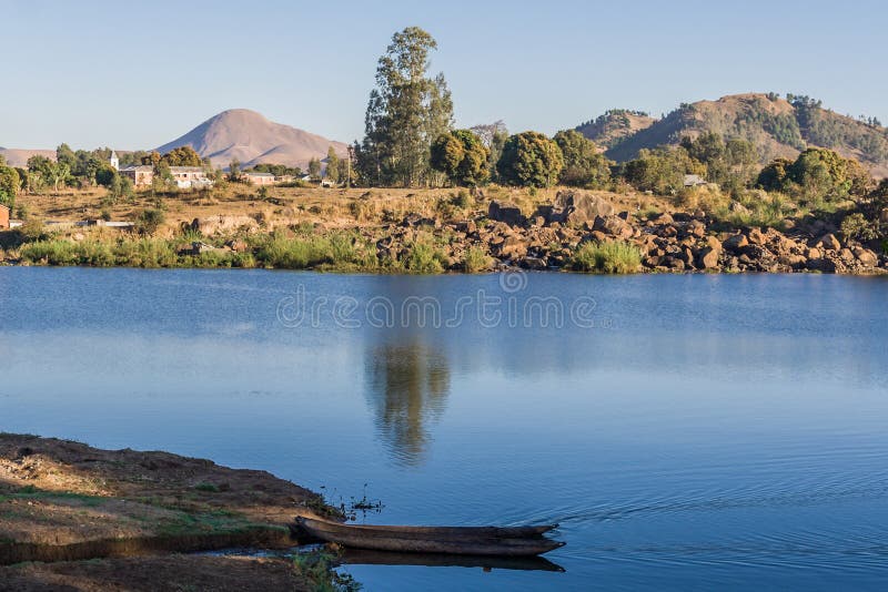 Lago Itasy imagen de archivo. Imagen de ambiente, turismo - 24383453