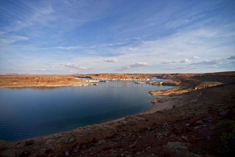 Lago Powell Dam fotografia stock. Immagine di americano - 32432576