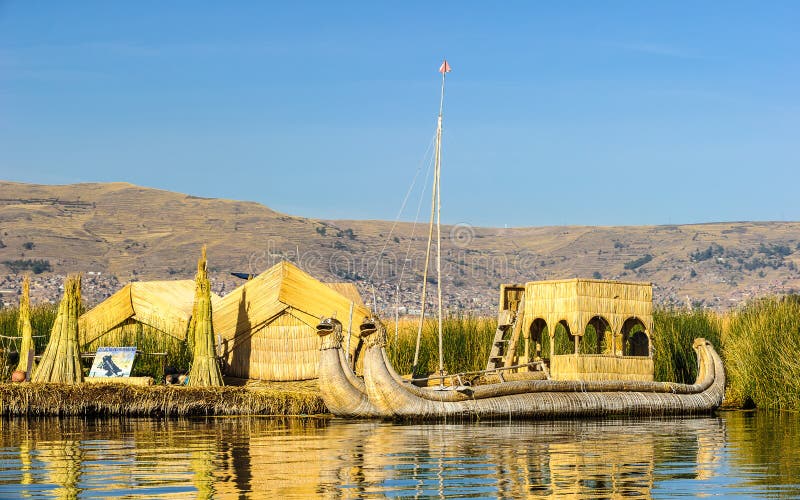 Lago Titikaka, Perú imagen de archivo. Imagen de titicaca - 33484149