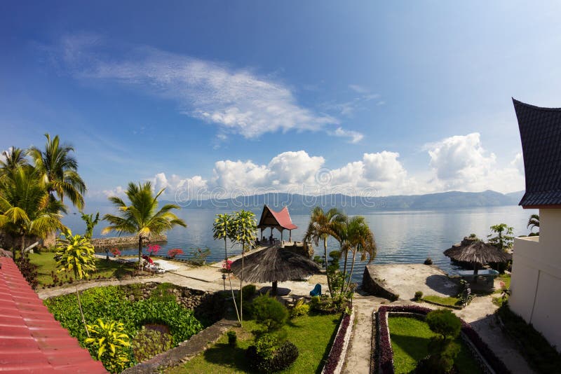 Vista All'isola Di Samosir, Lago Toba, Indonesia Immagine Stock ...