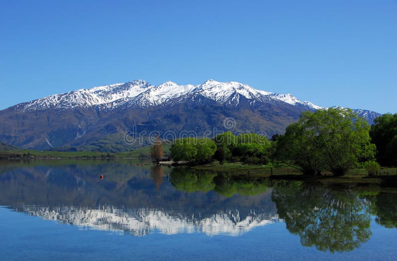 Lago Wanaka De Treblecone En Invierno, Nueva Zelanda Imagen de archivo ...