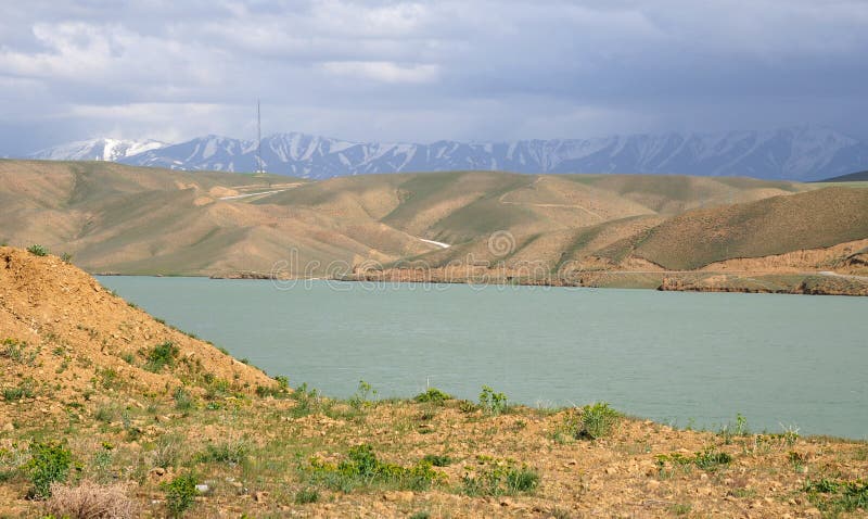 Lago zernek foto de archivo. Imagen de lago, furgoneta - 270797036