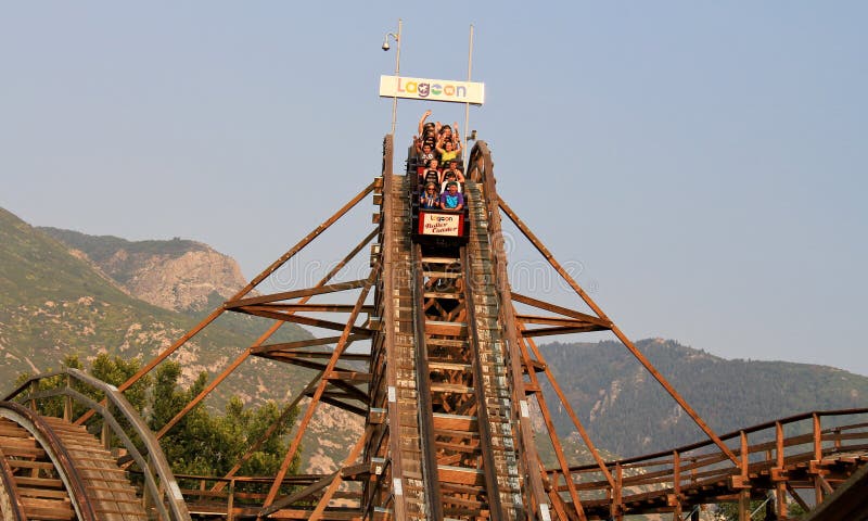 Lagoon Park Roller Coaster editorial stock photo. Image of white - 26203658