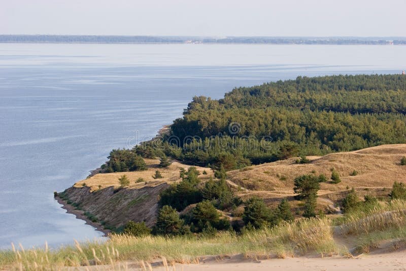Laguna de Curonian foto de archivo. Imagen de hierba - 12158136
