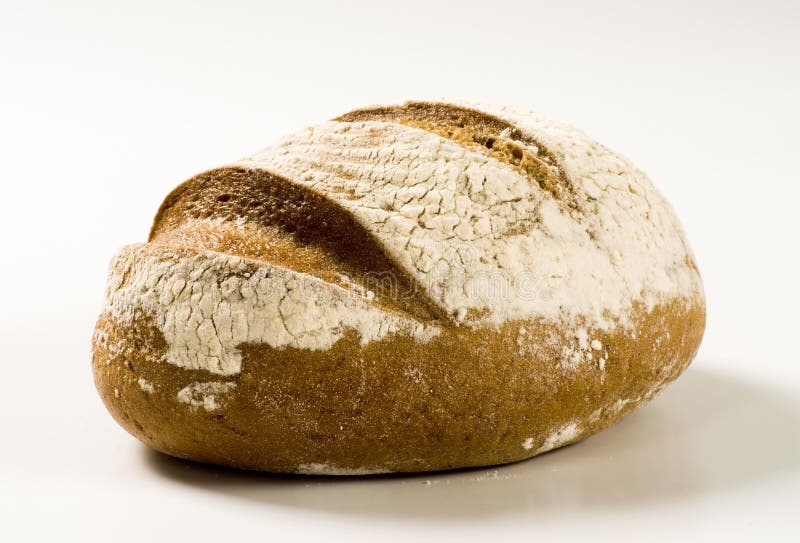 Laib des Brotes stockfoto. Bild von rund, faser, getrennt - 7135670