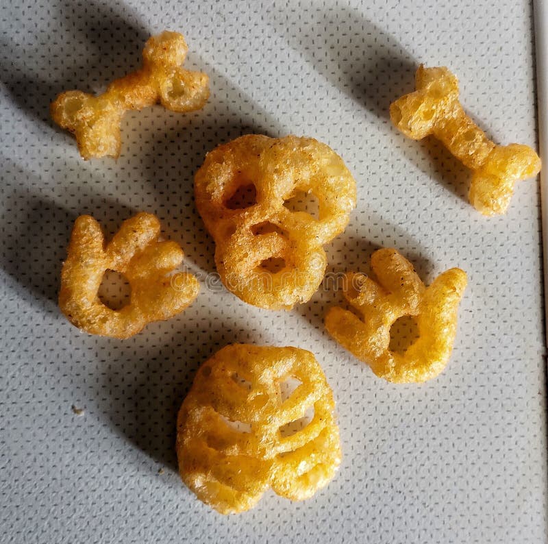 Laid Out Skeleton Set Chips Stock Photo - Image of cake, inside: 247802722