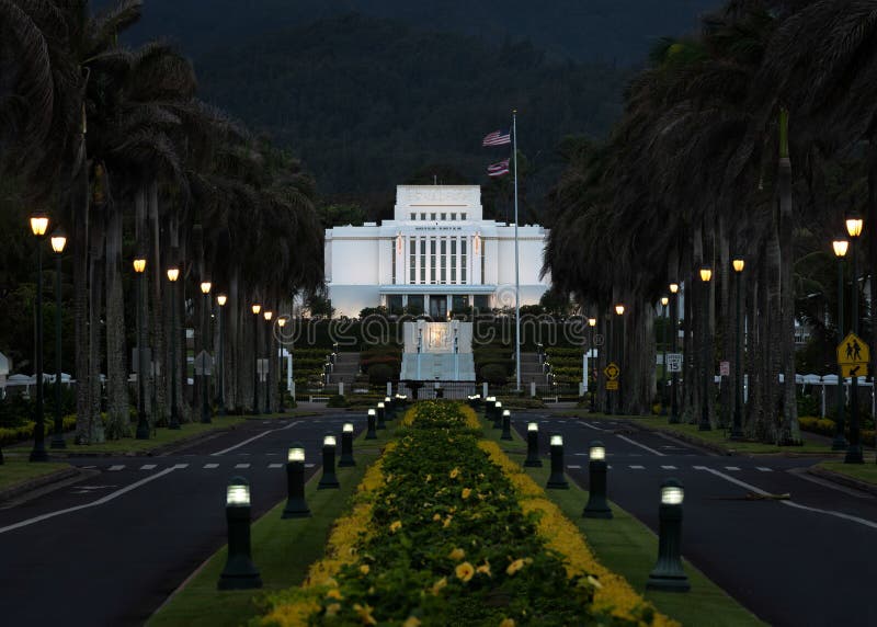 Laie Hawaii Temple stock photo. Image of religion, mormon - 87667316