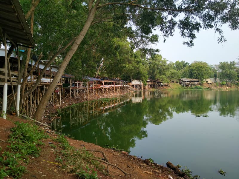 Lake Atmosphere during the Day Stock Image - Image of tree, evening ...