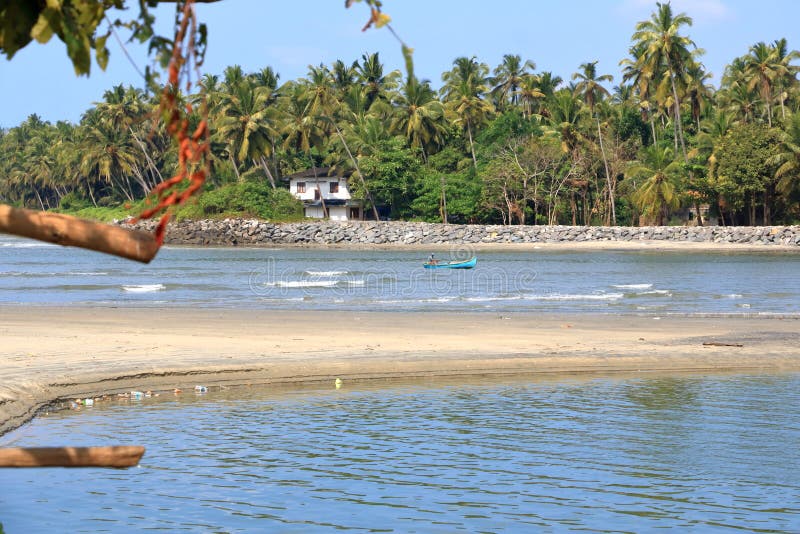 The Lake and Backwaters Behind Dharmadam Beach in Kannur, Kerala, India ...