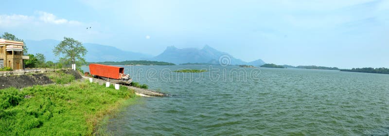 Powerhouse Waterfalls at Periyakanal, Near Munnar, Kerala, India Stock ...