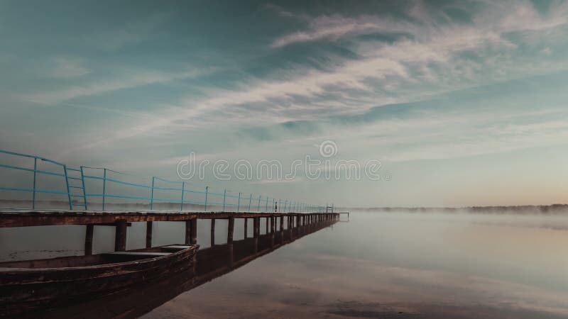 Lake in a Cold Early Autumn Morning Stock Image - Image of relax ...