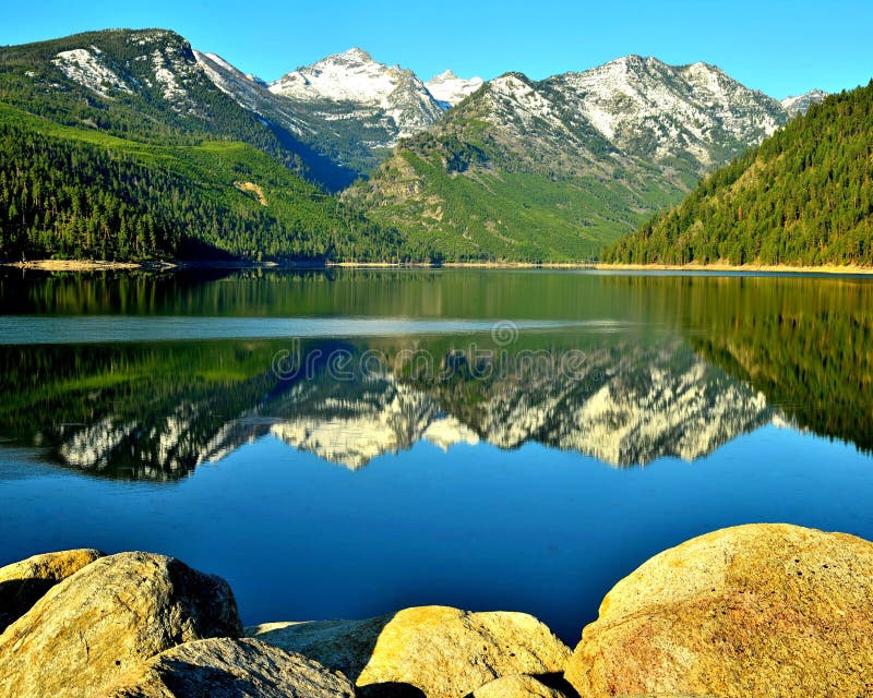 Lake Como, Bitterroot Mountains, Montana. Stock Image - Image of pond ...