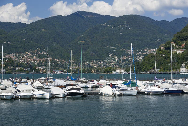 Lake of como editorial stock photo. Image of lake, harbor - 158169263