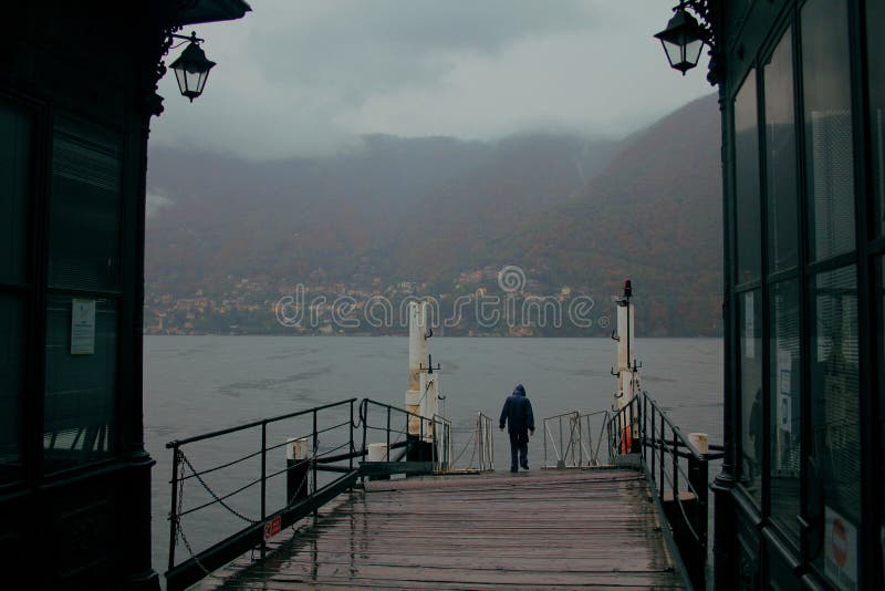 Lake Como in the Rain editorial image. Image of evening - 266535465