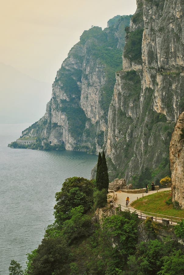 Lake Garda Costal Cliffs, Italy Stock Photo - Image of dramatic, hike ...