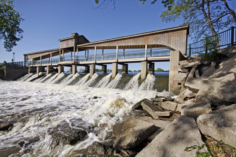 Lake George Dam stock photo. Image of bridge, beauty, impede - 9460864