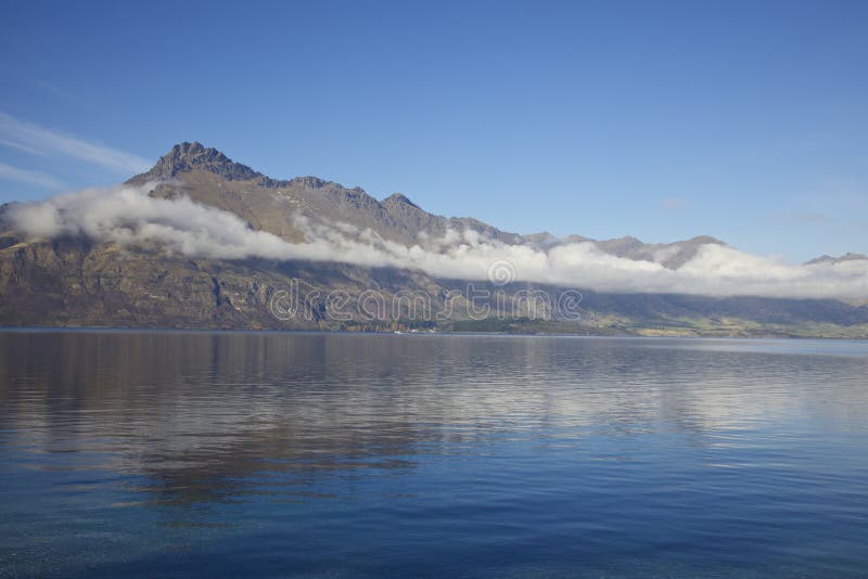 Lake Hawea stock image. Image of mountain, hawea, alpine - 28203385