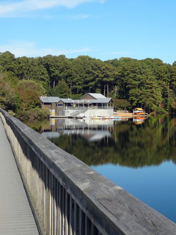 Lake Johnson, North Carolina Stock Image - Image of boating, north ...