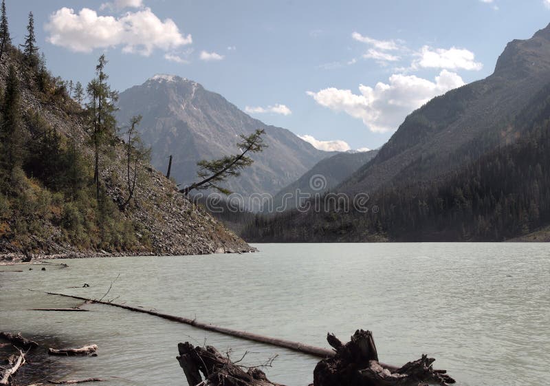 Lake Kucherlinskoe stock image. Image of stone, russia - 9602727