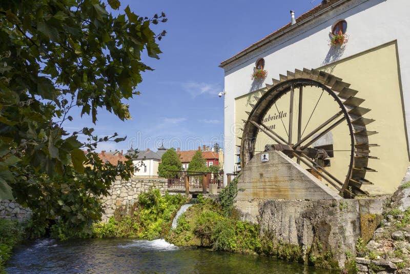 Lake Malom Tapolca editorial image. Image of landscape - 135358900