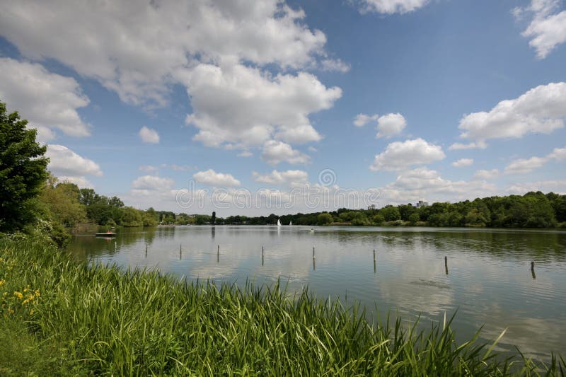 Max-Eyth-See Stuttgart stock image. Image of leisure - 42019363