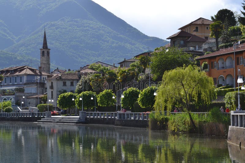 Lake Mergozzo (Italy) stock image. Image of islands, moonlight - 40957995