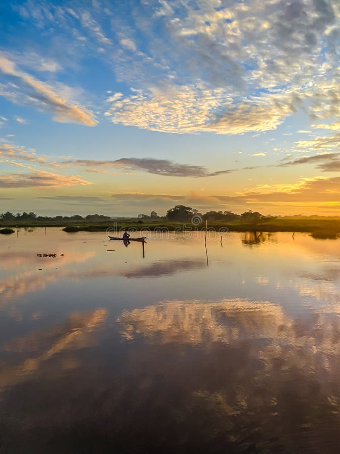 Lake morning sunset stock image. Image of marsh, sunlight - 222231055