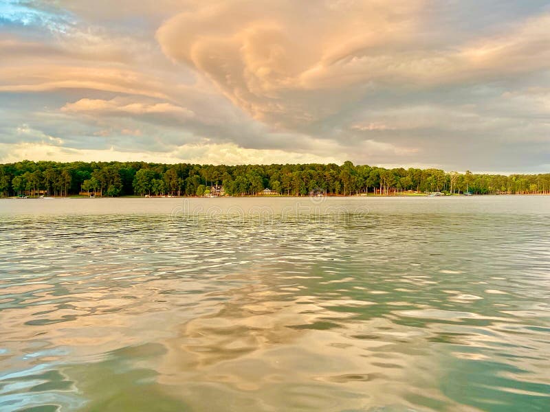 Lake Oconee Georgia stock image. Image of oconee, reflections - 226465481