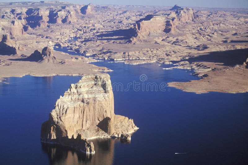 Lake Powell stock photo. Image of geological, color, page - 26261504