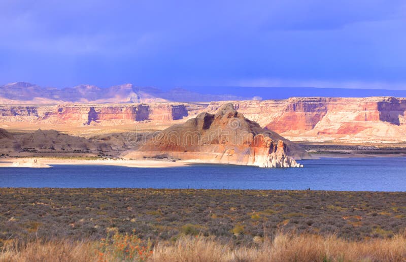 Lake Powell stock photo. Image of reservoir, scenic, rock - 27760534
