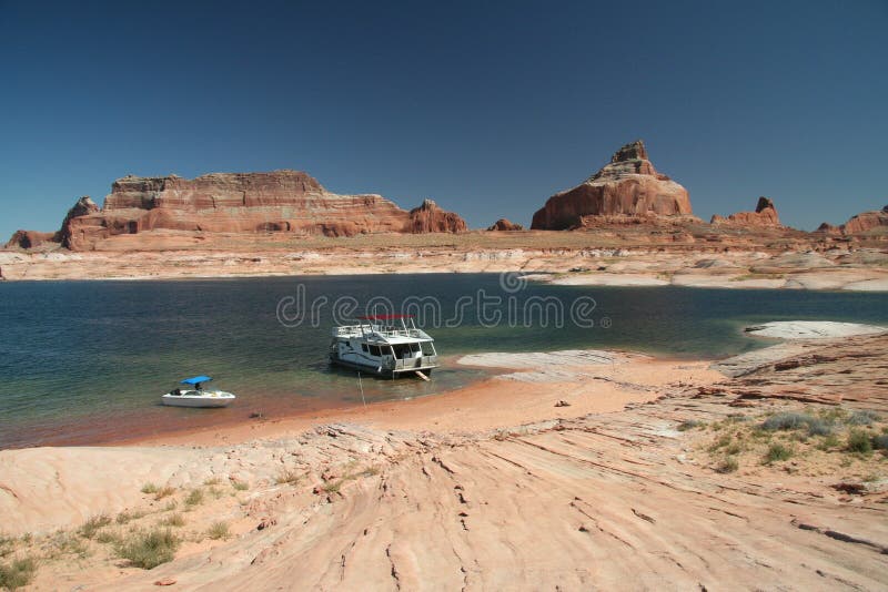 Lake Powell boats stock image. Image of houseboat, inlet - 6711721