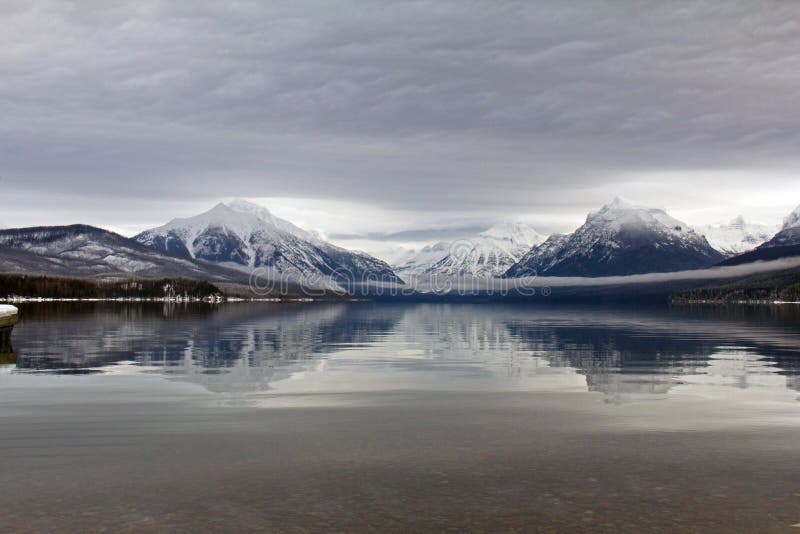 Lake Reflection Picture. Image: 18025656