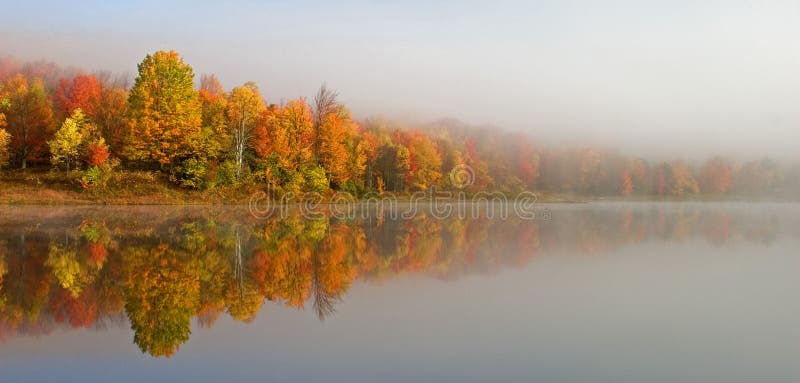 Rock Cliff Lake stock photo. Image of rural, lake, natural - 2959410