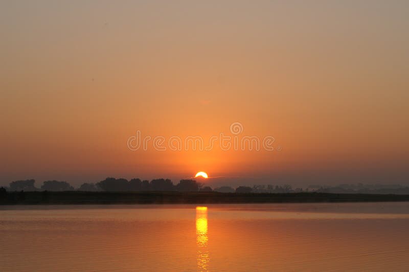 Lake sun up stock image. Image of calm, warm, lake, early - 22014767