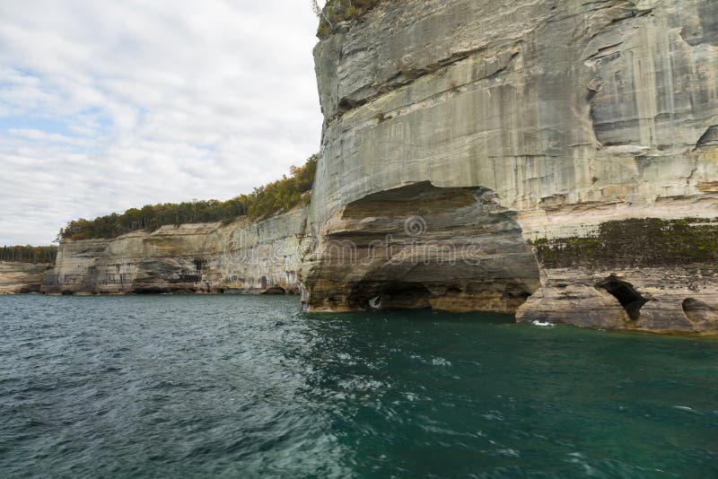Lake Superior Cliff stock image. Image of nature, autumn - 27522799