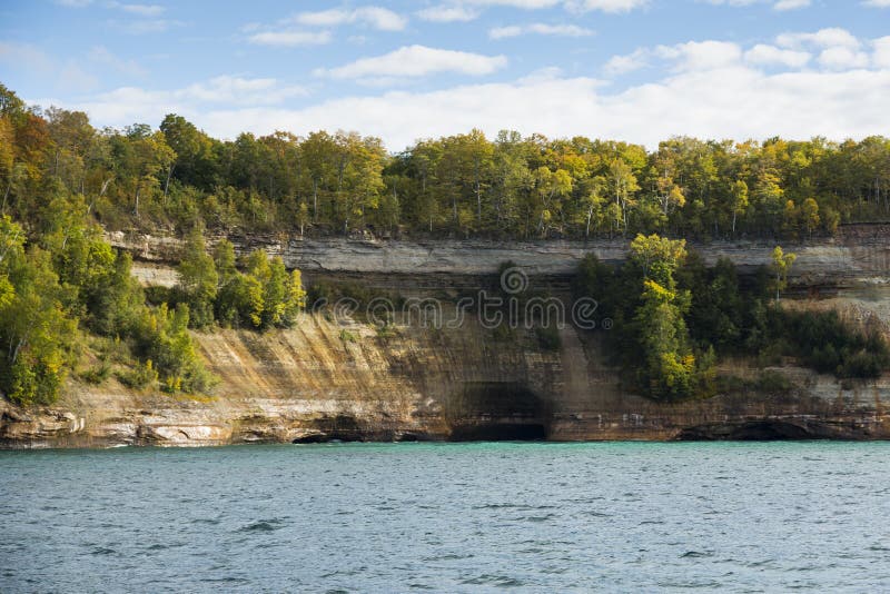 Lake Superior Cliff stock photo. Image of peninsula, scenery - 27523718