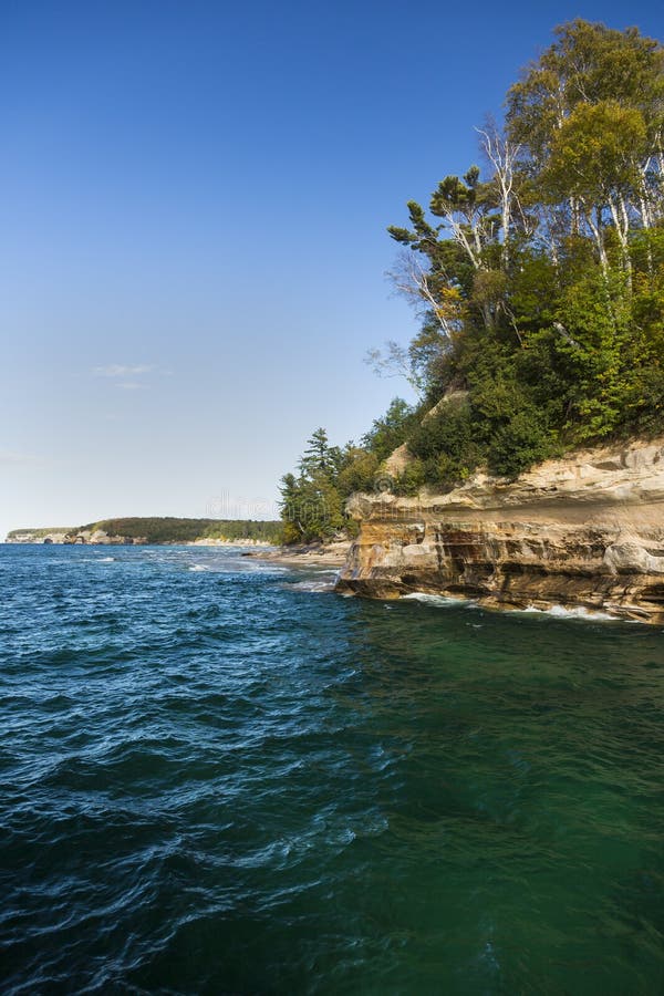 Lake Superior Cliff Scenic stock image. Image of autumn - 27521871
