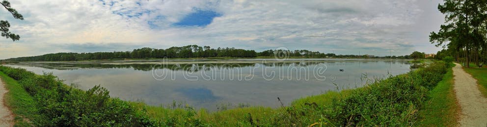 Lake Taylor in Largo Florida Stock Image - Image of outdoor, grass: 3443109