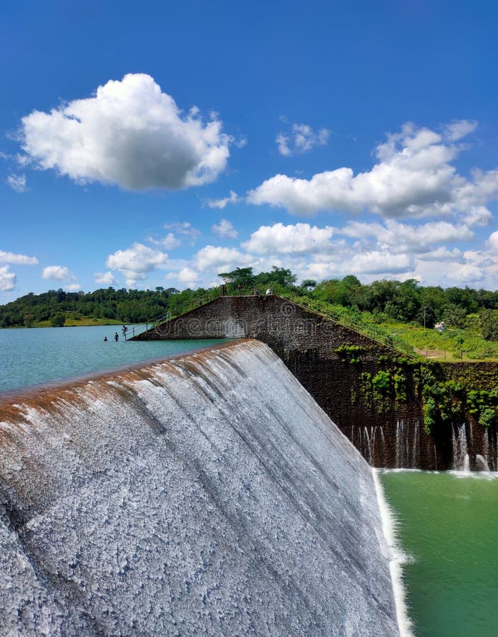 The Lake and the Lake Wall are Beautiful Skies Stock Image - Image of ...
