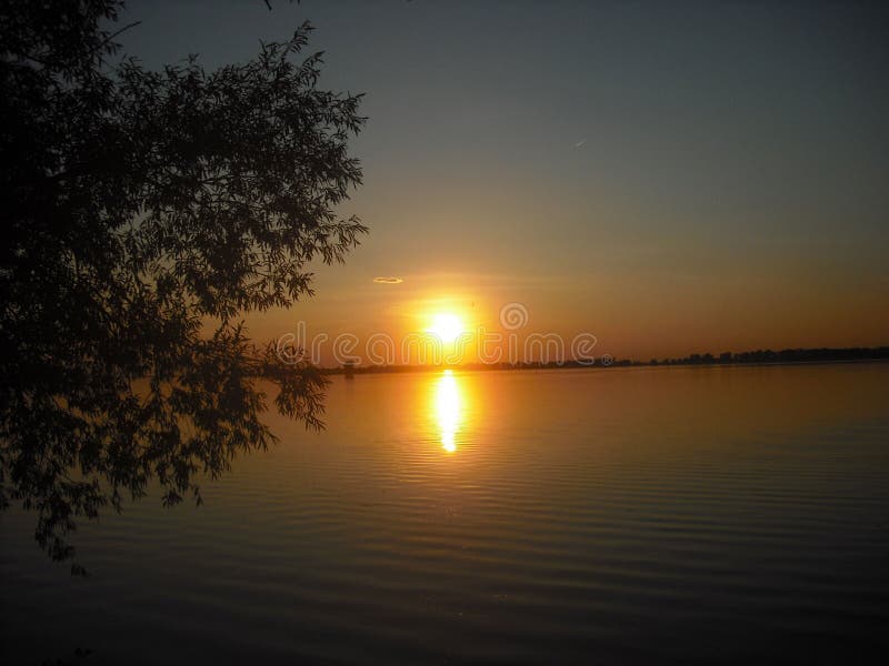 Lakeside Sunset stock image. Image of outdoor, blue, clear - 44686897